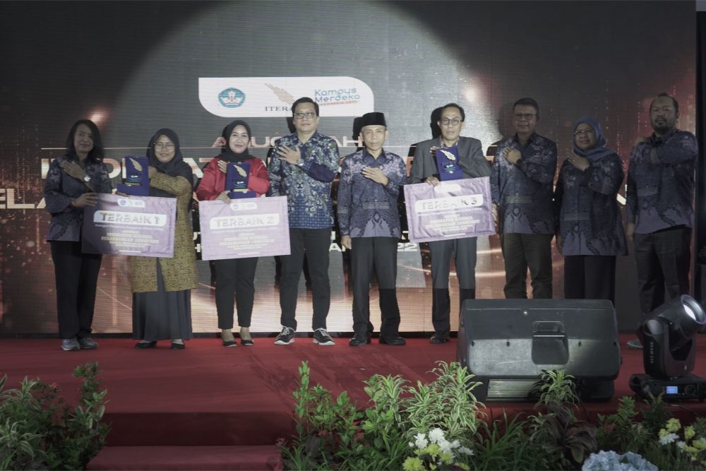 UPT Konservasi Flora Sumatera -Kebun Raya ITERA Raih Penghargaan ...