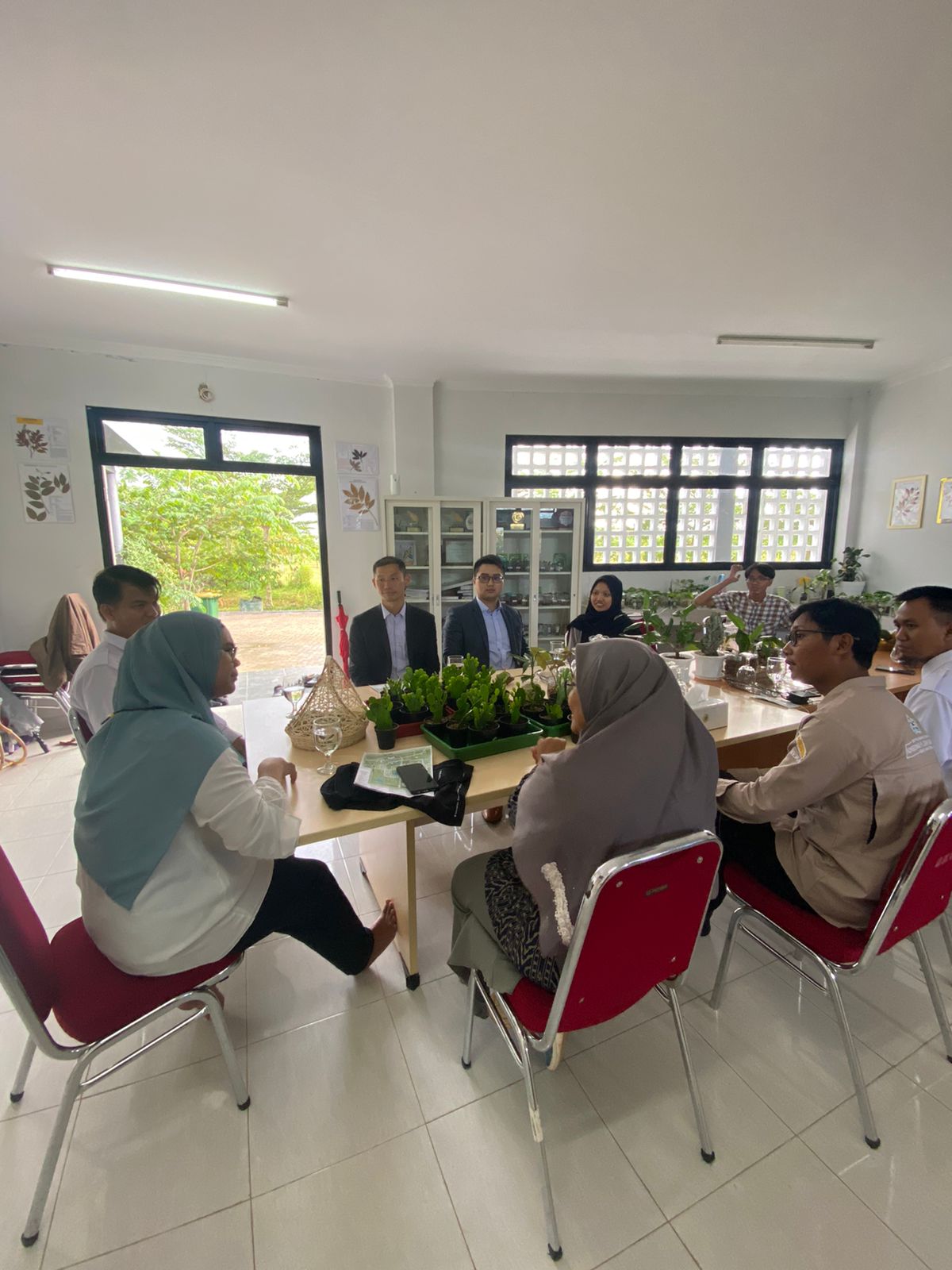 Kebun Raya ITERA mendapat kunjungan dari Prof. Chung-Han Chan – Kebun ...